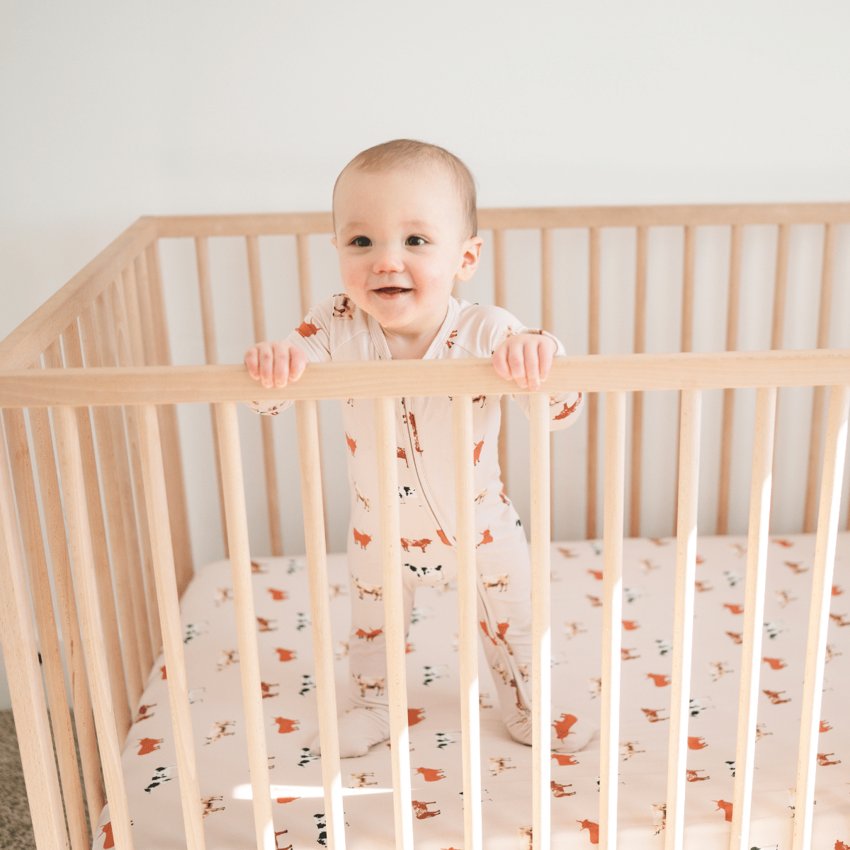 Mebie Baby Stretch Crib Sheet, Oatmeal I Baby Bedding – bug + bean kids